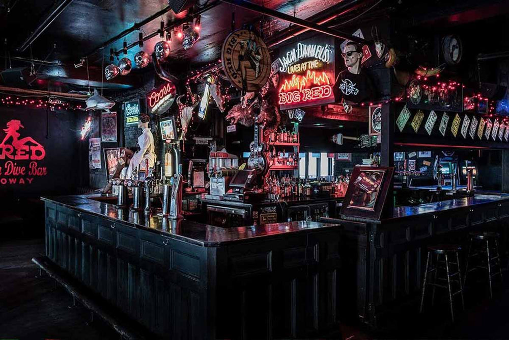 The 5 Best Dive Bars in London
